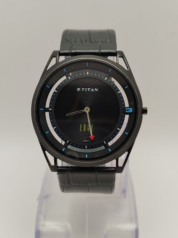 Pre-owned Titan Edge Quartz Watch - Time Ticks